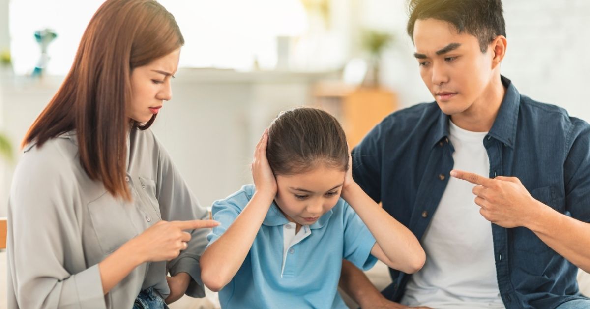 4 Ways Parents Should Not Use to Convince Kids - Things Parents Should ...