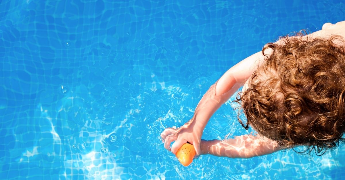 5 Ways To Introduce Your Baby To Water - The ParentZ